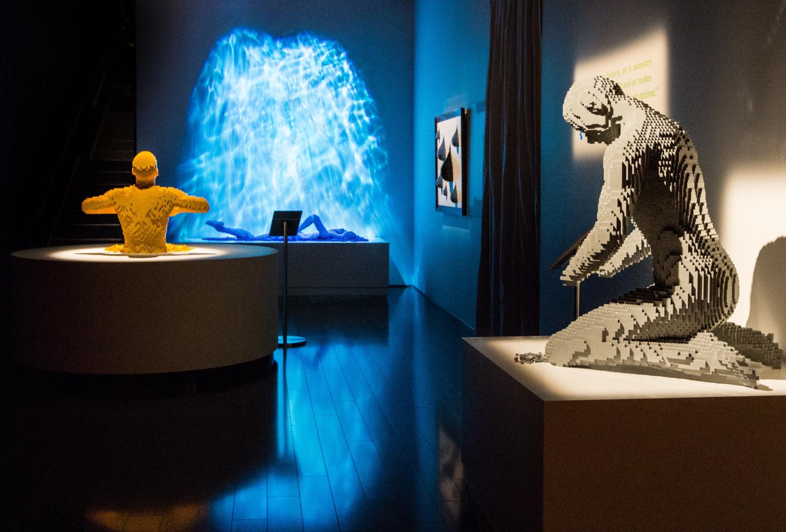 IN REVIEW: LEGO Play on Display: The Art of the Brick and The ...